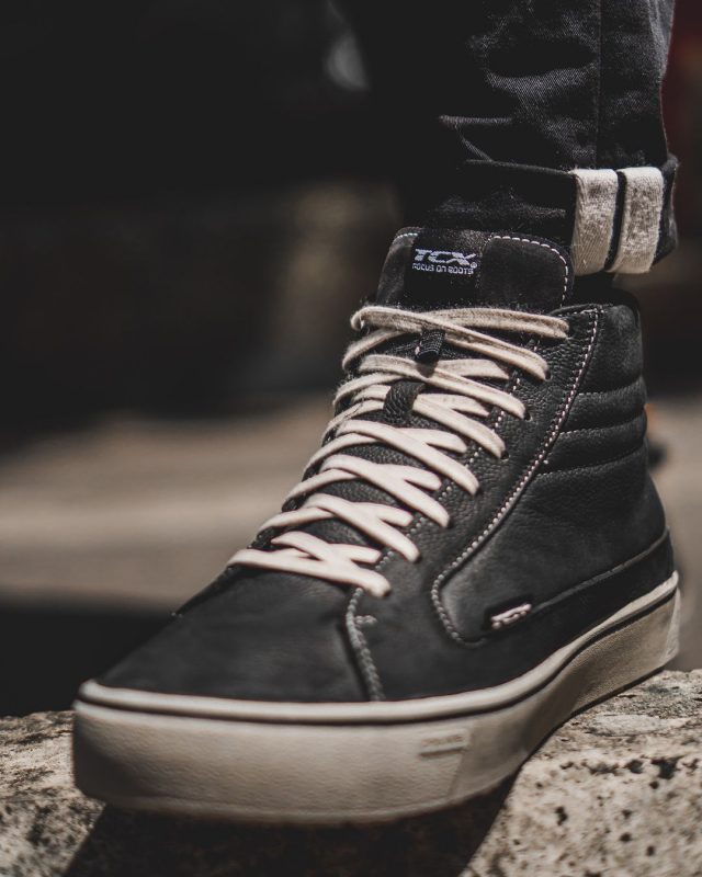 GIÀY BẢO HỘ MOTOR TCX STREET 3 WP - BROWN/ WHITE - TCX Việt Nam