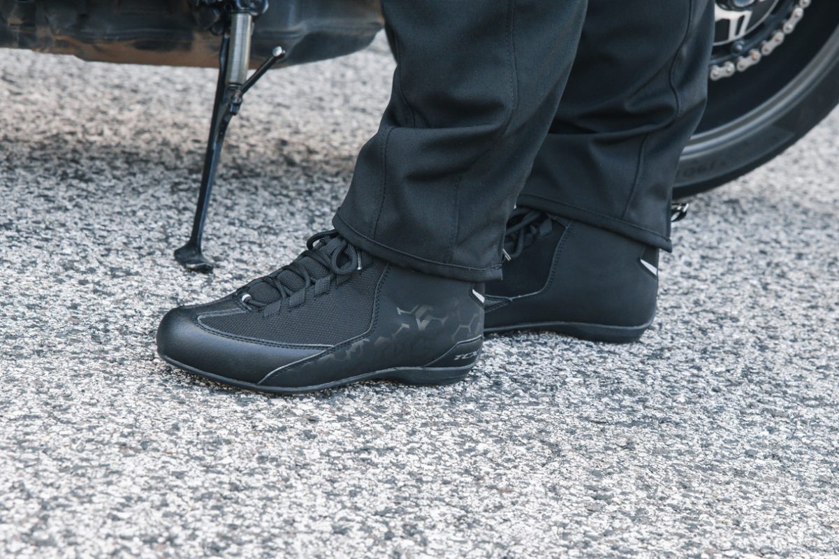 GIÀY BẢO HỘ MOTOR TCX SHIFTER SPORT WMN - BLACK - TCX Việt Nam